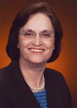 Anna Utter Honored for Educating Mothers on Breast-Feeding Health Benefits