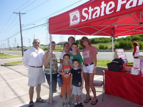 Saginaw State Farm Agent Gives Away Free Back-to-School Bags on ...