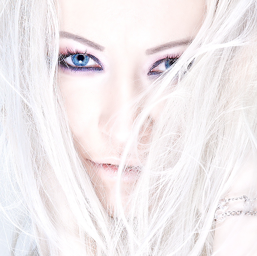 Exciting New Pop Artist Santa Leja Releases Remix Album