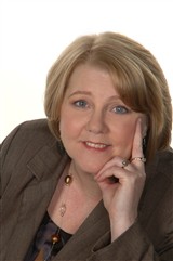 Susan Thomas Inducted into Cambridge Who's Who