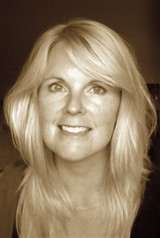 Kim Graham Honored for Excellence in Graphic Design