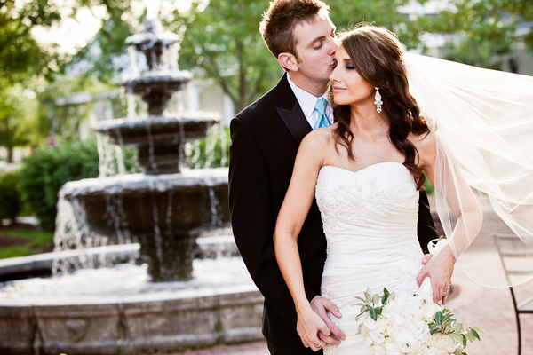 M. Clay Photography Wins the Wedding Wire 2012 Brides Choice Award