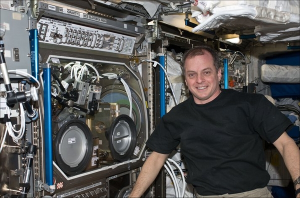 A Solution for Medical Needs and Cramped Quarters in Space - IVGEN ...