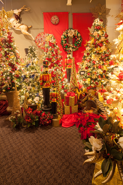 Hoffman Design Group Celebrates Christmas in July