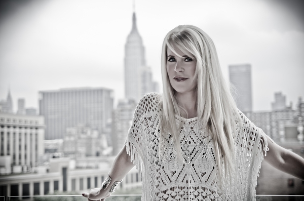 Top 20 Billboard Artist Kim Cameron Hosts Rooftop CD Debut Party ...