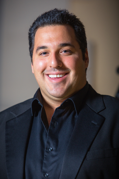 Mateo Blanco: From Singing to Paint Brushes