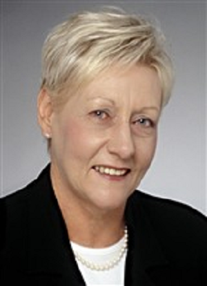 Lyn Flannery Recognized for Excellence in Real Estate Offices