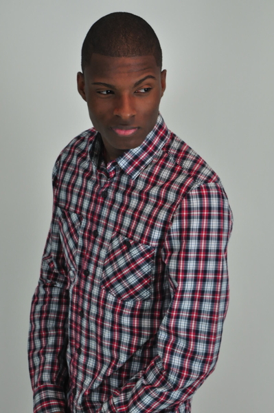 Bobby Nelson Announces New Single and Video, "The World Is Yours"