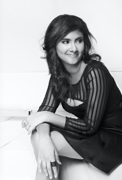 Jessica Chaz Debuts Captivating Vocals in New "Cali" Single