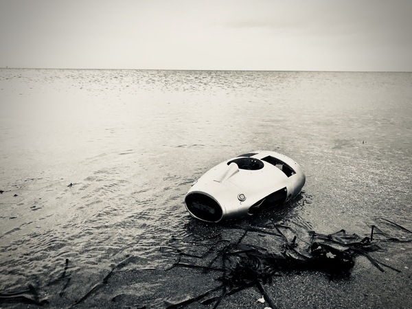 Supportive Robotics Launches Allec a True Underwater Robot for Preorder ...