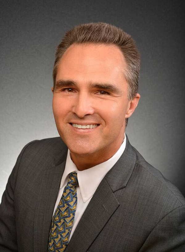 Hans Brings Giving this Holiday Season