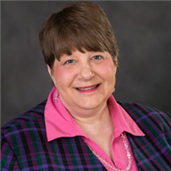 Pamela Kelly Proves Being a Star in Your Industry is Often Just a ...