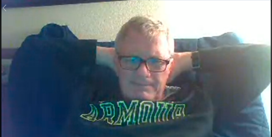 Kennedale Mayor Brian Johnson Engages with Kabo in Weekly Q & A