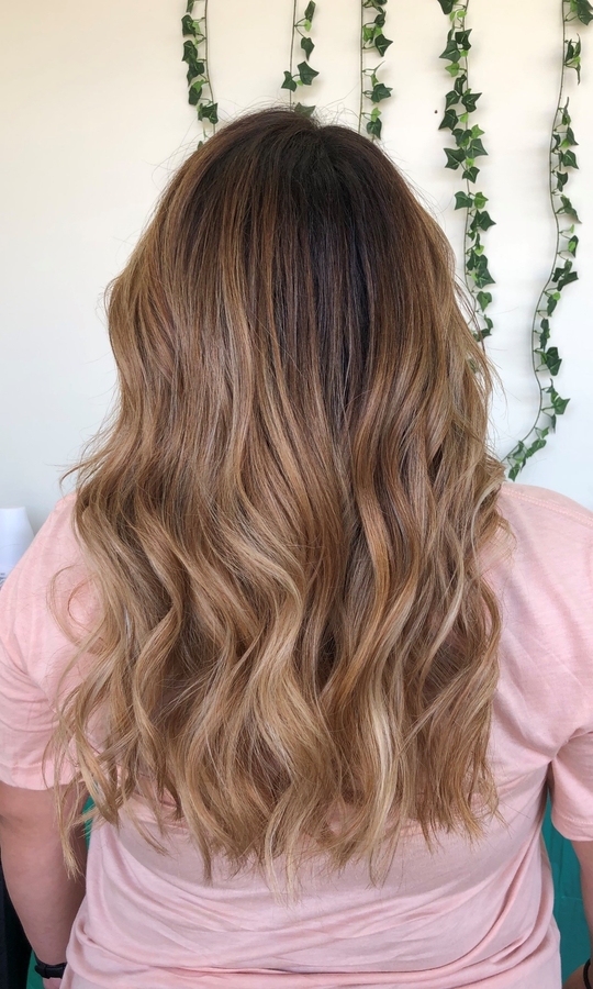 Stylist Shelby Rae Excels at Salon & Spa Galleria in Weatherford, Texas