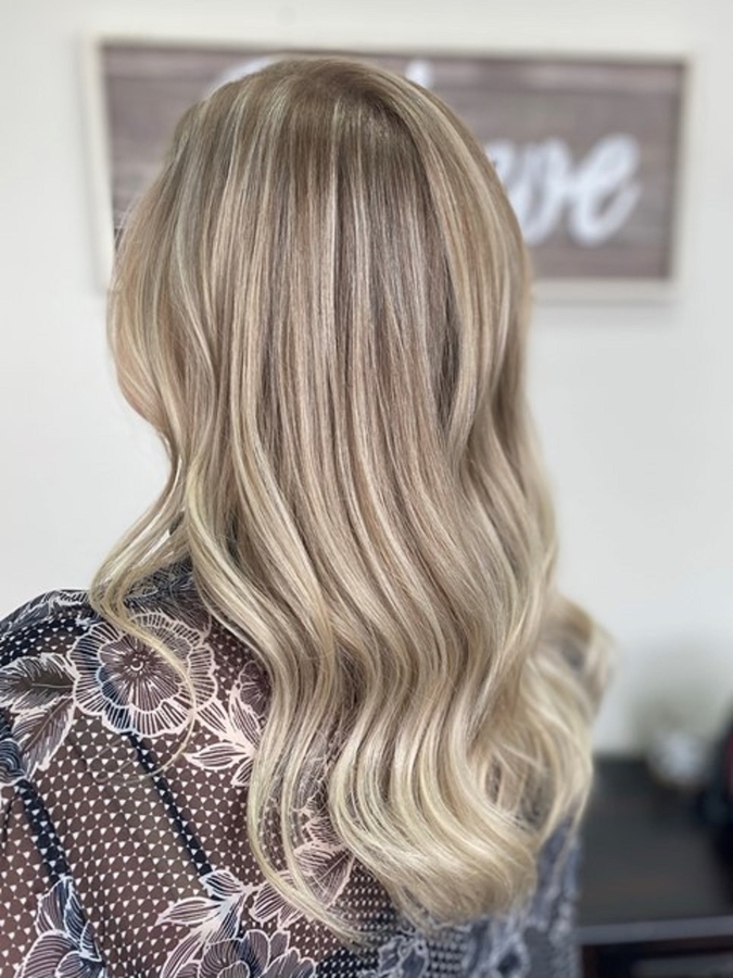 Stylist Shelby Rae Excels at Salon & Spa Galleria in Weatherford, Texas