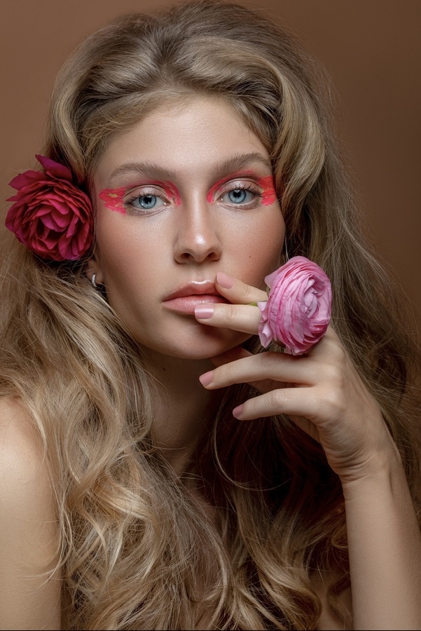 Fashion Model Sladana Milojev in Vivienne Westwood style of fashion ...